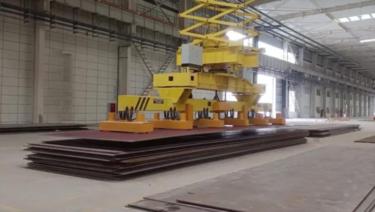 Automatic Crane Lifter for Steel Plate Handling